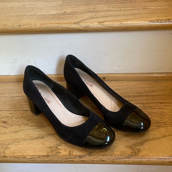 Clarks | Shoes | Clarks Black Suede Pumps | Poshmark